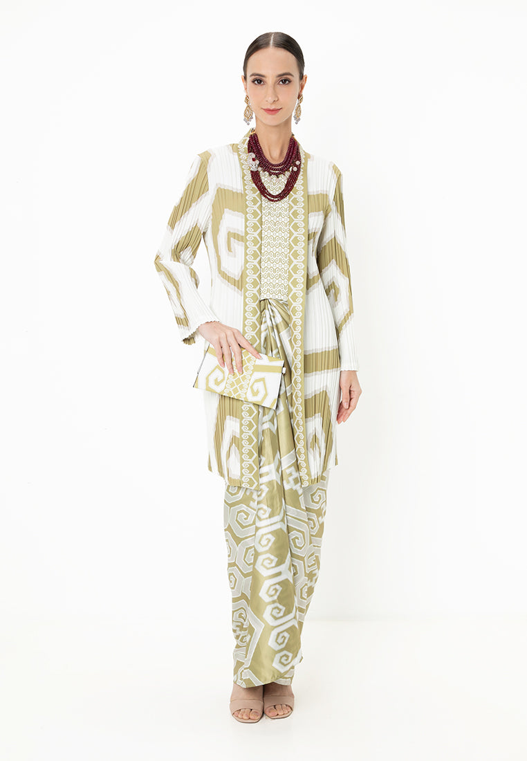 MELA PLEATED KEBAYA SET WITH FRONT PANEL SET - Gold/White – TOM ABANG ...